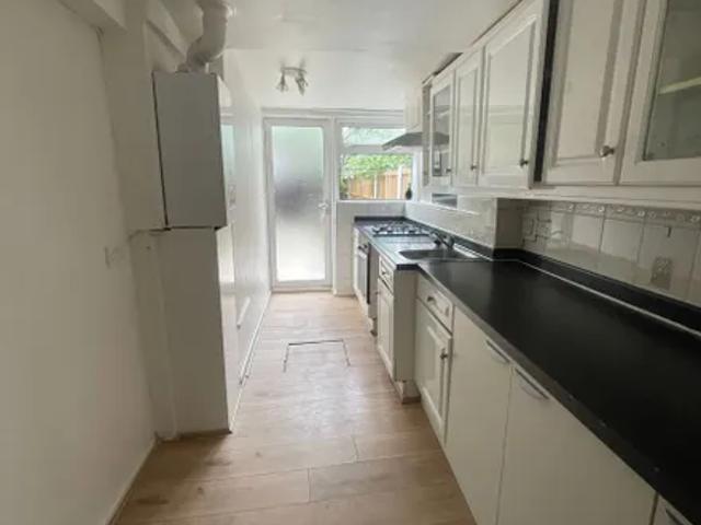 Raynham Road, London, N18 2JF, United Kingdom | 3 bed townhouse for rent #167382282 | Rentberry