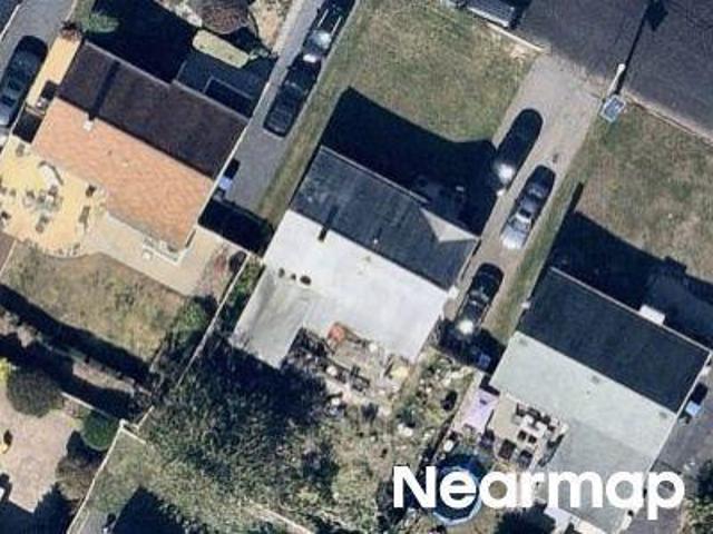 Raynor St