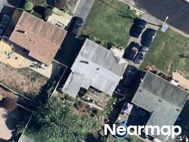 Raynor St