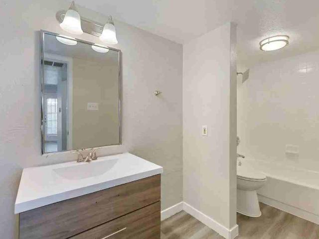 Rayside Residences 1 Bedroom Apartment for Rent at 4358 Point Blvd, Garland, TX 75043