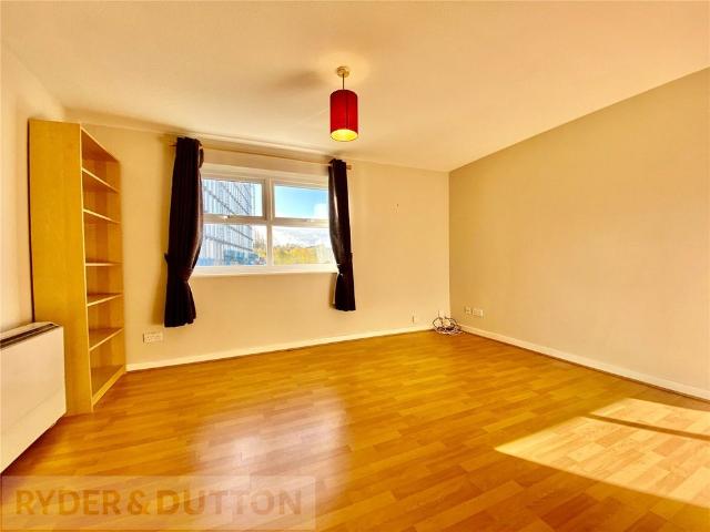 Raysonhill Drive, 1, Blackley, M9 8PW, Manchester