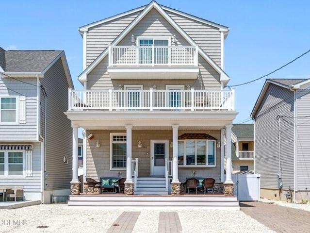 Rd Ave, Ortley Beach, Home For Sale