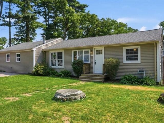 Rd Ave, Lakeville, Home For Sale