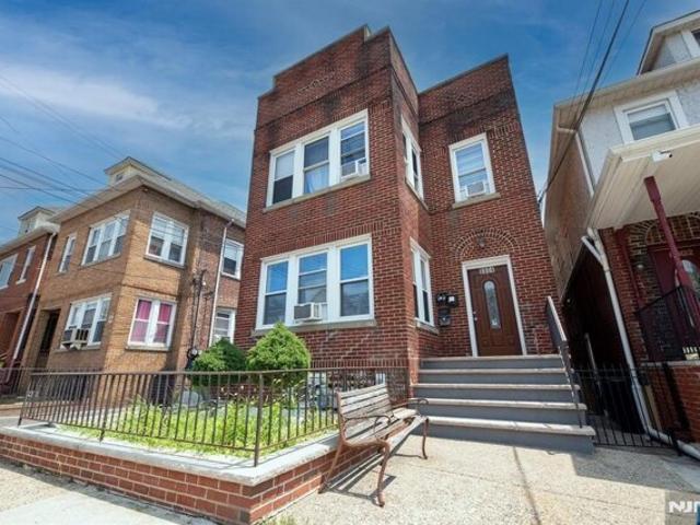 Rd Ave, North Bergen, Home For Sale