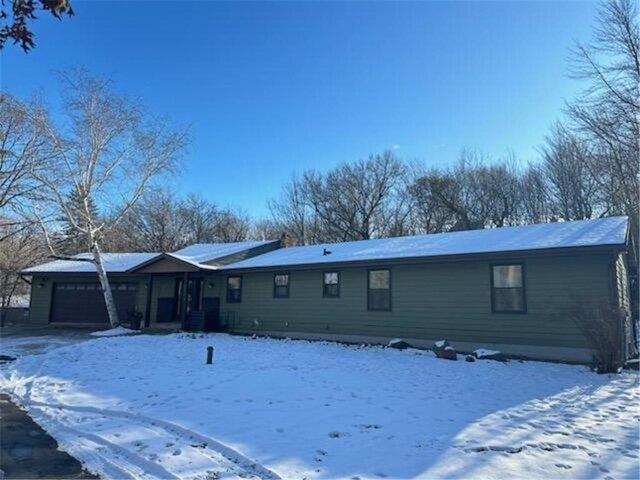 Rd Ave Ne, Linwood, Home For Sale