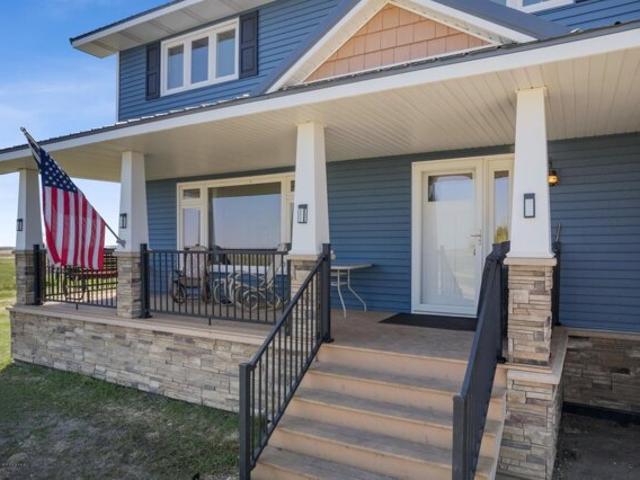 Rd Ave Se, Grandin, Home For Sale