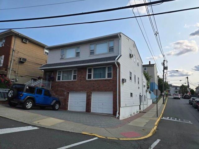 Rd St, North Bergen, Home For Sale