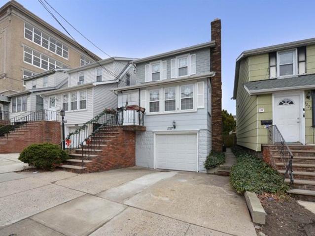 Rd St, North Bergen, Home For Sale