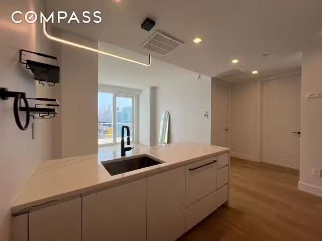 rd Street, 7 H, Queens, NY 11101