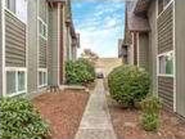 Remarkable 2BD 1BA For Rent
