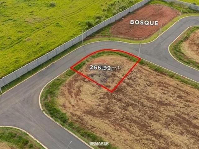 RE/MAX VENDE TERRENO EM CONDOMÍNIO LOTEAMENTO IMPÉRIO DO CAFÉ 266M² R$ 279.000, PARQUE BRASIL 500