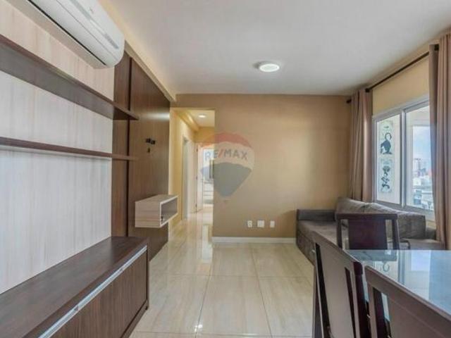 RE/MAX Vende Apartamento 91 m², 03 quartos sendo 1 suíte, living para 2 ambientes, varanda gourmet