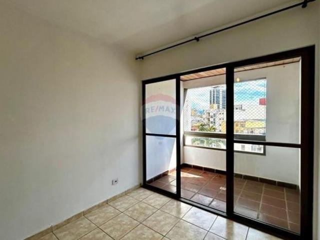 REMAX vende Apto 1 quarto, sala 2 ambientes, com Varandas, 1 vaga garagem, bairro Botagofo