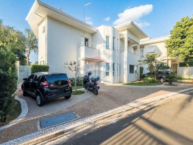 RE/MAX Vende Casa com 3 suítes, 4 vagas, 300m², Condomínio Riviera Jardins Parque Alto Taquaral, C