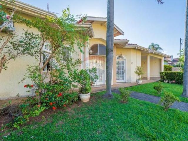 RE/MAX VENDE CASA DE CONDOMÍNIO 4 DORMITÓRIOS 279 M² R$ 1.065.000 CONDOMÍNIO ESTÂNCIA PARAÍSO CAMP