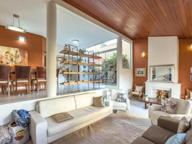 RE/MAX VENDE Casa em Condomínio 4 quartos 4 suítes 2 vagas 275m² R$ 2.050.000 Parque da Hípica, Camp
