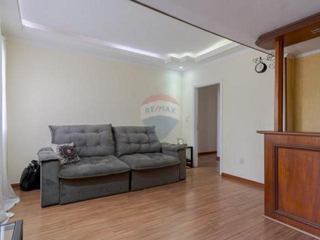 RE/MAX vende casa 3 quartos 2 vagas 250m2 R$585.000,00 Jardim São Pedro Campinas S.P