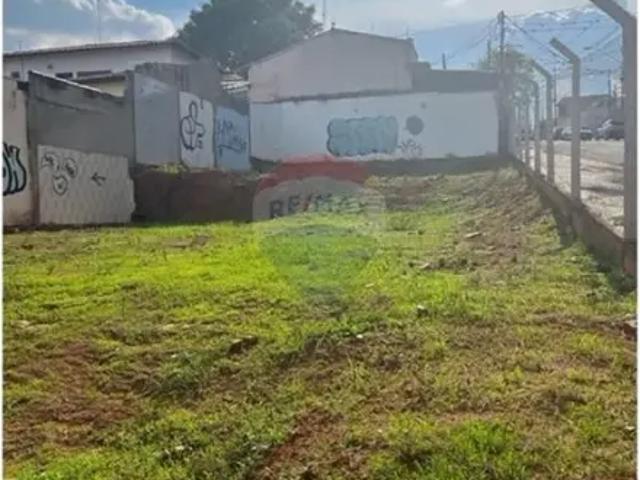 RE/MAX Aluga Terreno 342m 3 000, Rua Conego Pedro Bonhomme Campinas SP