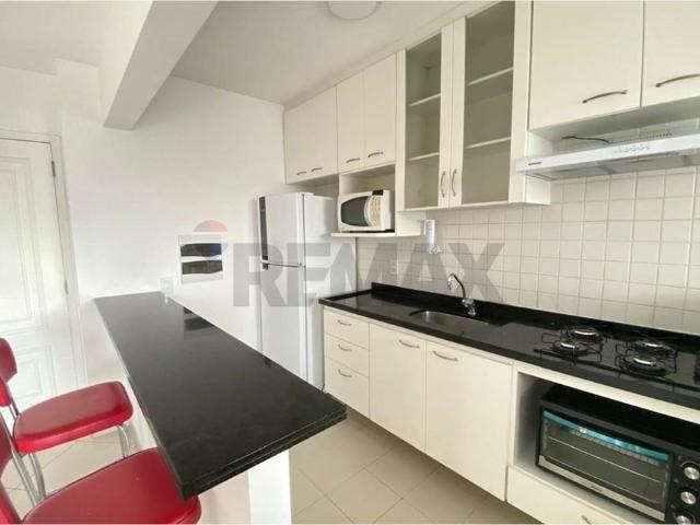 RE/MAX Aluga Aparatemnto 2 dormitórios Habitat Cambuí Último Andar 4.600,00