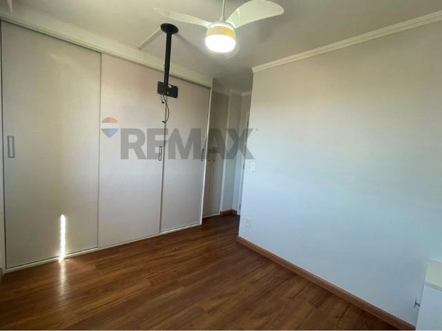 RE/MAX Aluga Rossi Reviva Parque Prado 3 dormitórios 1 suíte R$ 3.800,00