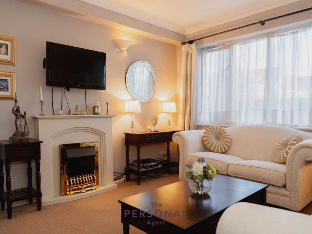 Rembrandt Court, Epsom