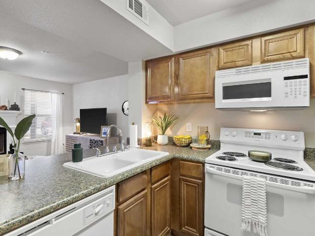 Remington Amarillo Apts 1 Bedroom Apartment for Rent at 8801 Tarter Ave, Amarillo, TX 79119