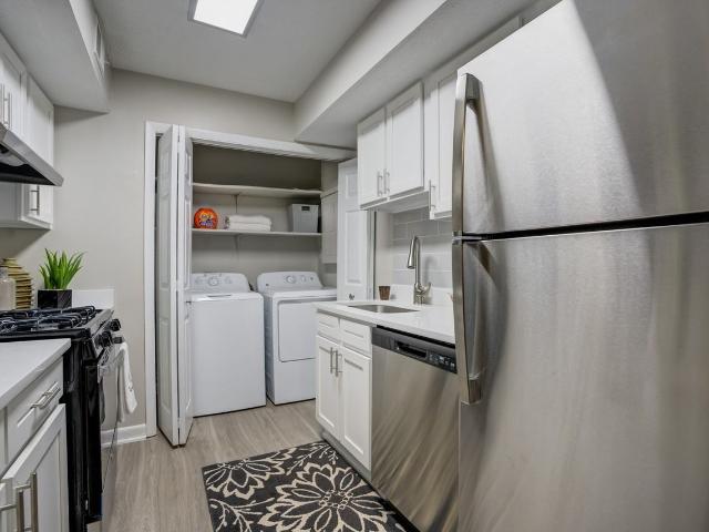 Remington Place 1 Bedroom Apartment for Rent at 1909 Eyrie Ct, Raleigh, NC 27606 Southwest Raleigh