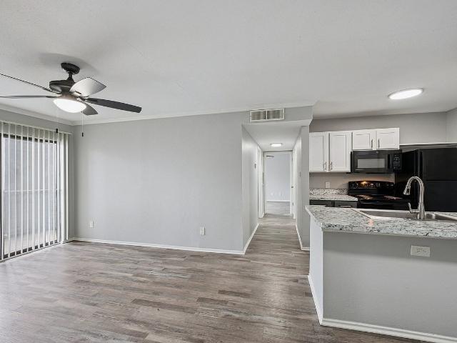 Remington Place 2 Bedroom Apartment for Rent at 1440 W Kemper Rd, Forest Park, OH 45240 Forest Park