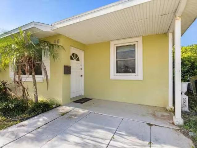 Remodeled 3 bedroom Beachside Home 46 Seaside Dr #NA