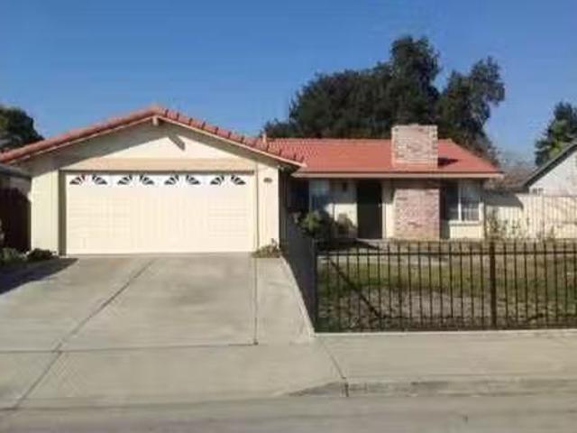 Remodeled 3 Bedroom 2 Bath Home in San Jose! 3109 Barletta Ln