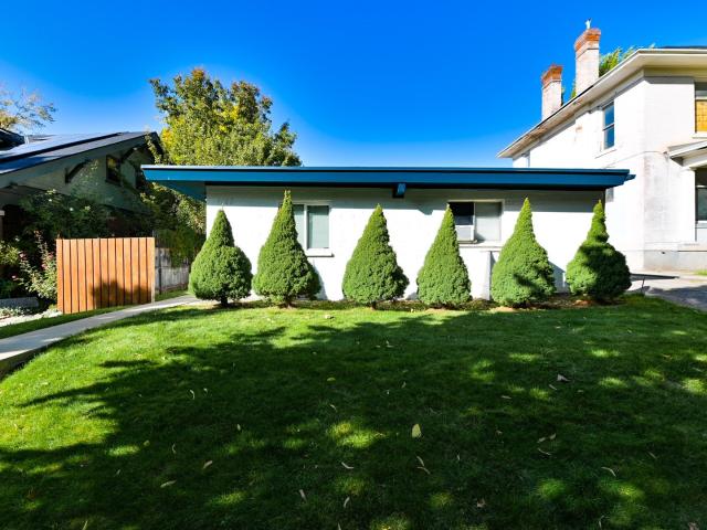 Move In Special — $500 Off if Rented Before August 1st!