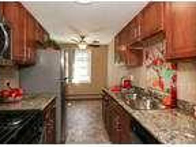 REMODELED 2 BR Apt Home W/ All The Bells & Whistles Virginia Estates