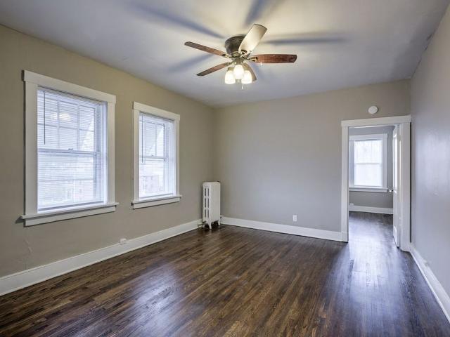Remodeled Historic Brick Apartments Studio Apartment for Rent at 606 S 32nd Ave, Omaha, NE 68105 Leavenworth