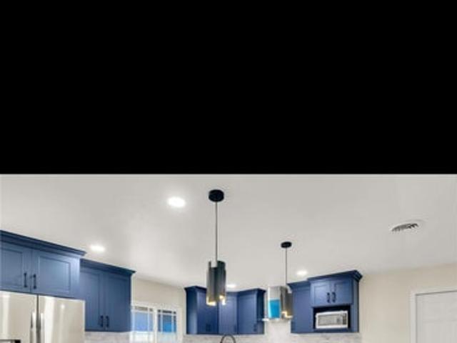 Remodeled Santa Ana Room—Utilities Included