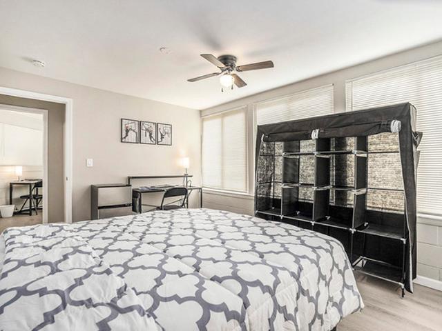 Remodeled Single Story N Ybor City Home. Mini Fridge in Each Room. Whole House Water System
