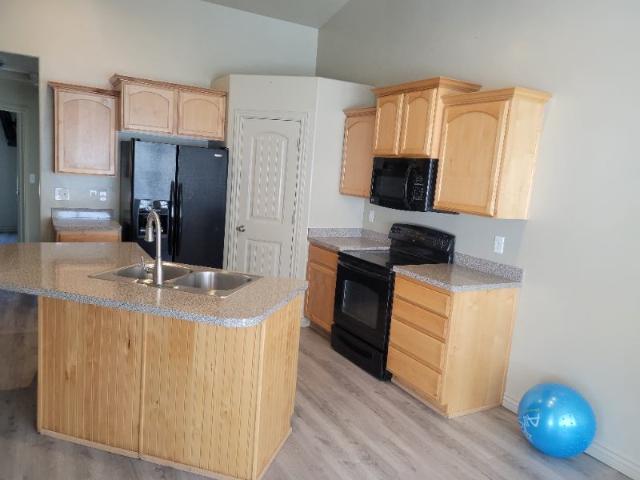 RENT a Luxurious private BR w a private bathroom