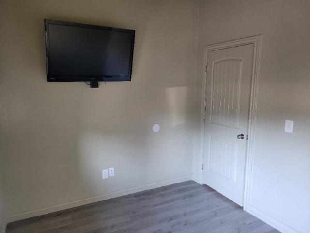 RENT a Luxurious private BR w a private bathroom