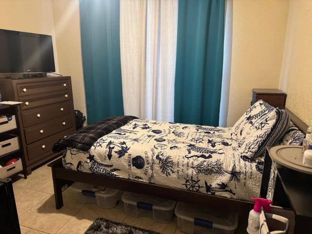 Rent a room short or long term