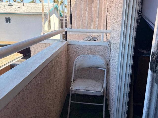 RENT FROM 08/01 TO 01/31/2027