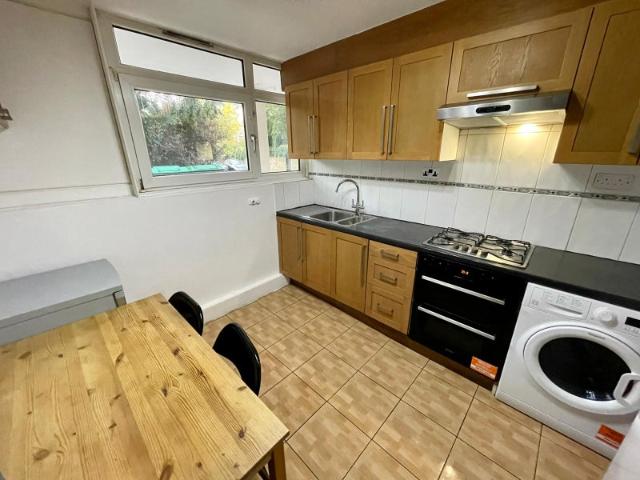 Rent Inc All Bills 4 Double Rooms in N7