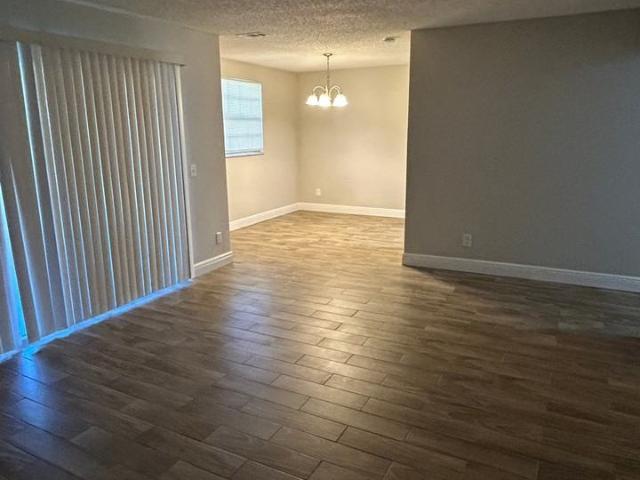 Rent Prosper at Cypress Pointe 2 Bedroom Apartment for Rent at 7200 Dijon Dr, Orlando, FL 32808 Rosemont