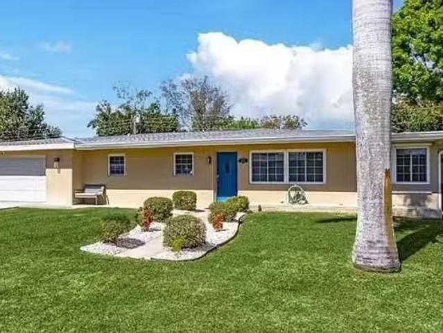 Rent to Own Pool House with $16,000 Down No Banks No High.