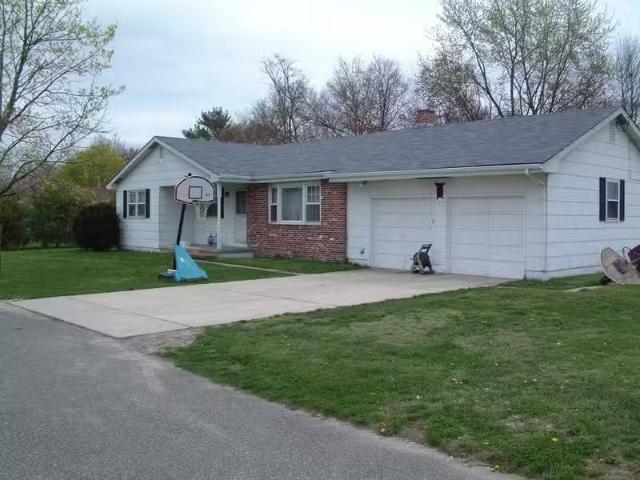Rent. $2,500 3 Bedroom 1 Bathroom House In Egg Harbor City W.