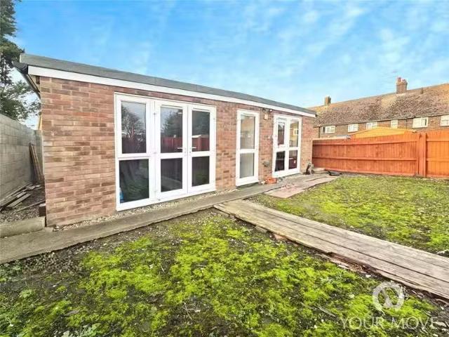 Deal! 3 BA 5 bedroom End Terrace House to rent, St. Gregorys C.