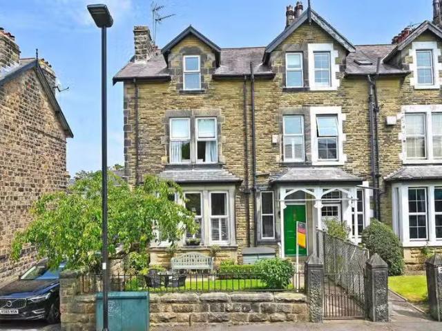 For Rent! 3 BA 5 bedroom house for rent in West End Avenue, Ha.