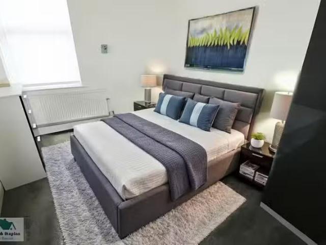 Nice 3 BA 1 bedroom house share for rent in Walton Village, Li.
