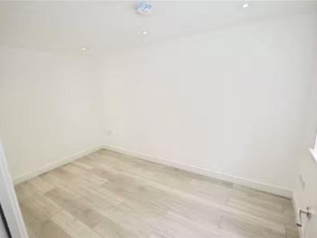 New 3 bedroom Semi Detached House to rent, Sweetbriar Road, Wo.