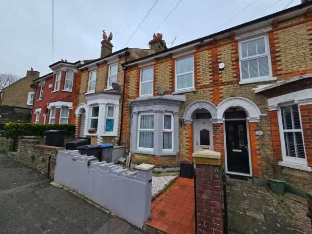 New 3 bedroom terraced house for rent in Church Road, Dover, C.