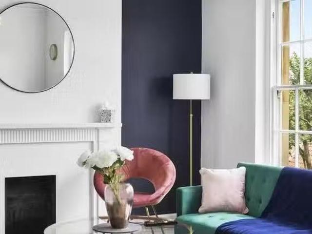 Charming 3 BR The Paragon