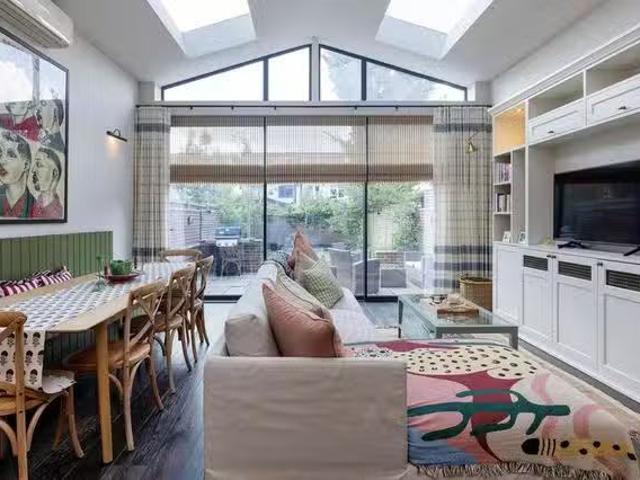 Rental! 3 BR Liddell Gardens